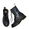 Buty Dr. Martens 1490 Mystic Floral Black Printed 27660001